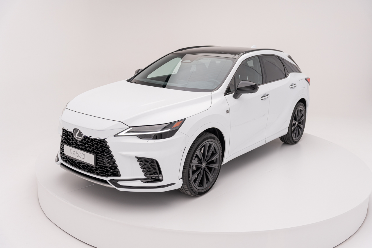 L'Argus - Nouveau Lexus RX (2022). Hybride rechargeable et performance