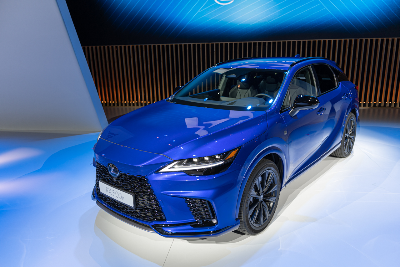 Nouveau Lexus RX (2022). Hybride rechargeable et performance - L'Argus