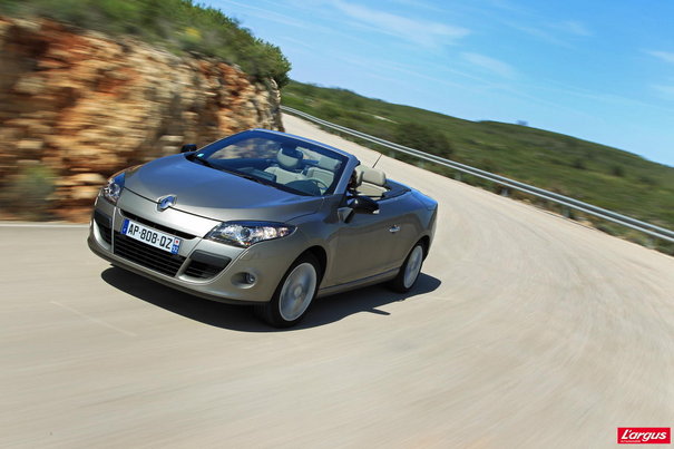 Essais RENAULT Megane N1 — Page 8 - L'argus