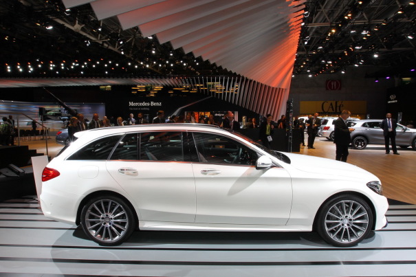Actualités MERCEDES-BENZ Classe V — Page 4 - L'argus
