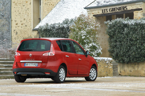 Essais RENAULT Scenic XMOD — Page 4 - L'argus