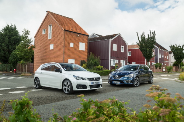 Essais RENAULT Megane N1 — Page 4 - L'argus