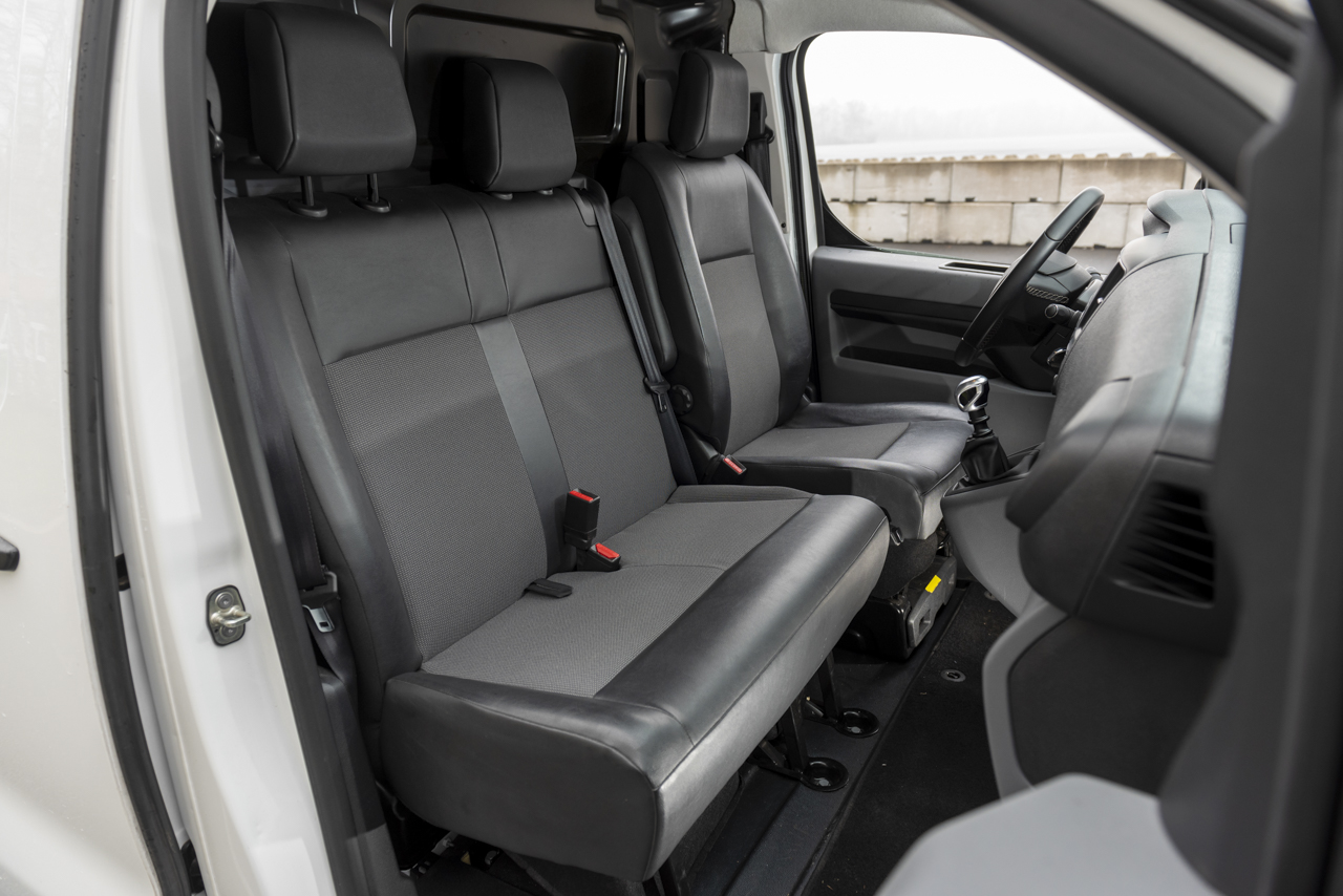 Essai Peugeot Expert Dangel 4 x 4. Le fourgon passe-partout - L'Argus
