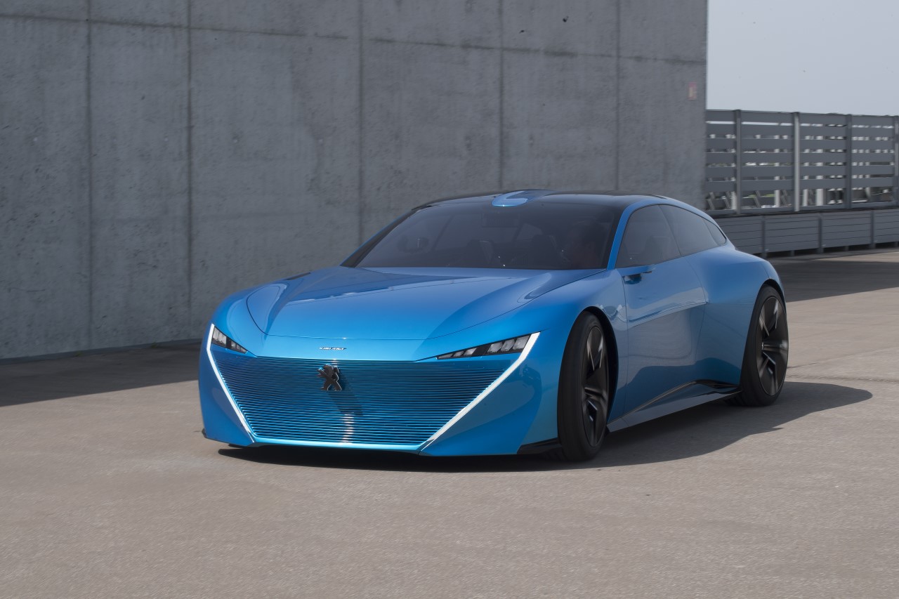 Peugeot 408 (2022). Comment est née la couleur bleu Obsession ? - L'Argus