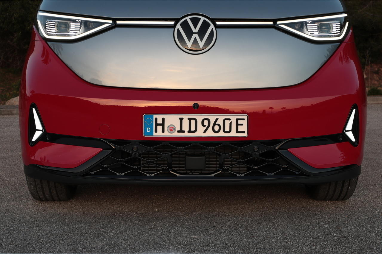 Volkswagen ID.Buzz GTX (2024). Le Combi le plus puissant a-t-il un réel ...