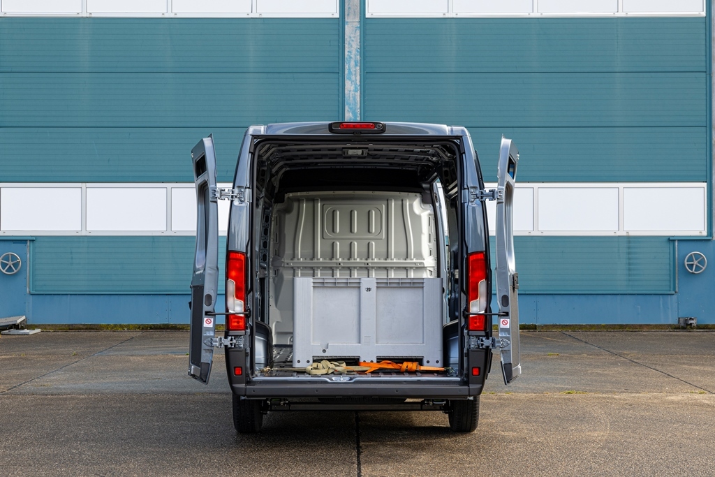 Essai Toyota Proace Max (2024). Un grand fourgon déjà bien connu - L'Argus