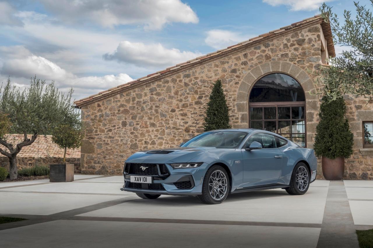 Essai rétro Ford Mustang California Special. Une pépite pour les 60 ans ...