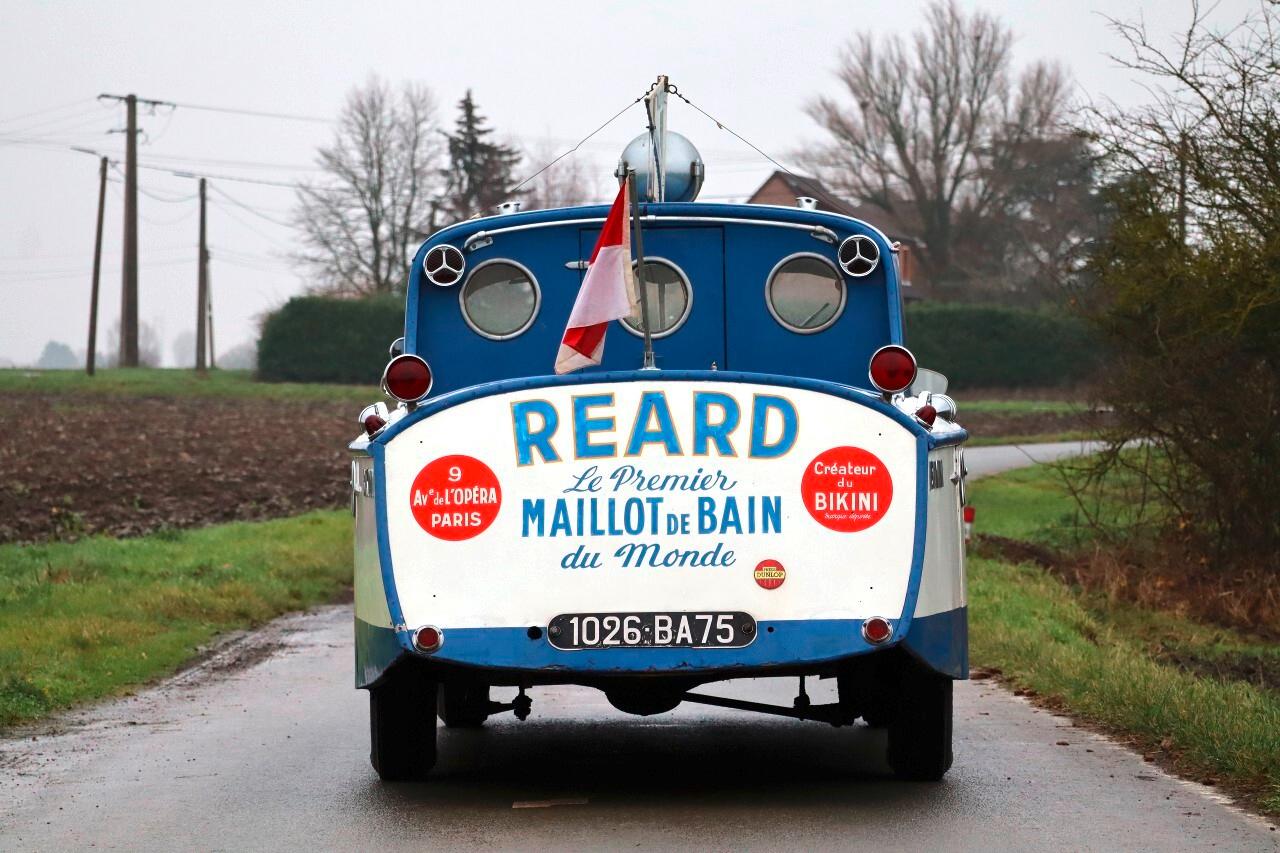 Insolite. La voiture bateau de l'inventeur du bikini à vendre à ...