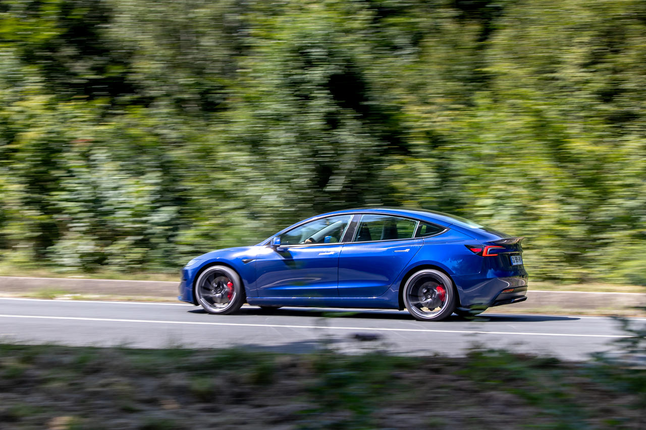Essai Tesla Model 3 Performance (2024) : encore plus forte - L'Argus