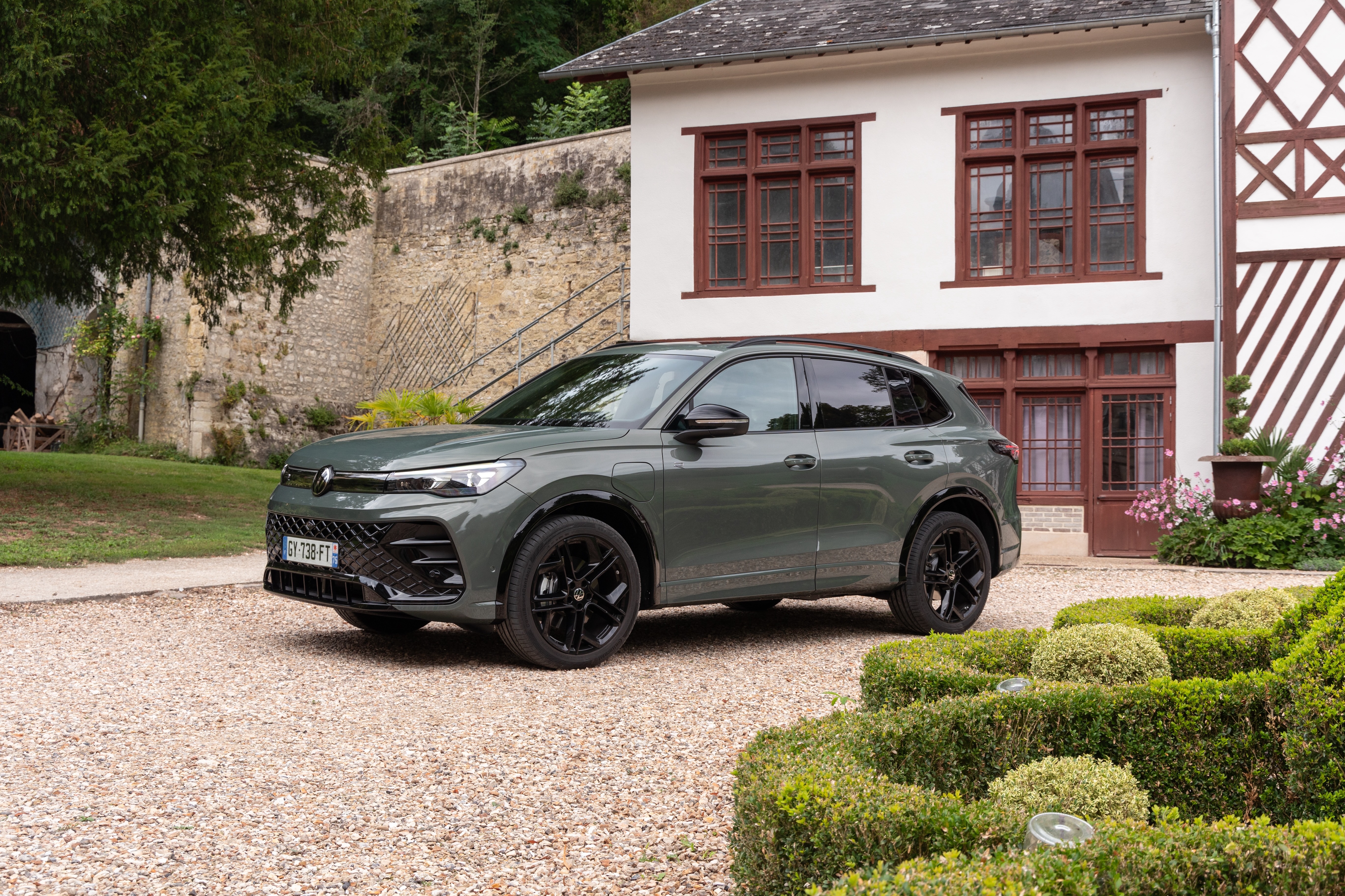 Essai Volkswagen Tiguan eHybrid (2024) : électrique au quotidien ...
