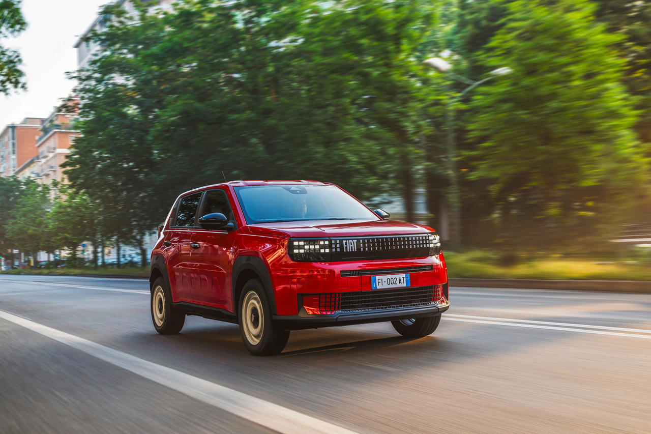 Essai Fiat Grande Panda Red (2025). Que vaut l'électrique premier prix ...