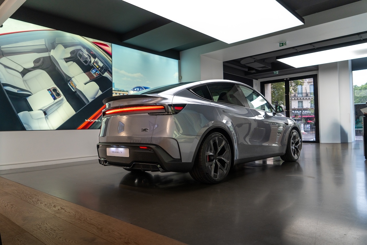 Nouveau Tesla Model Y Performance (2025). Encore plus de watts pour le ...