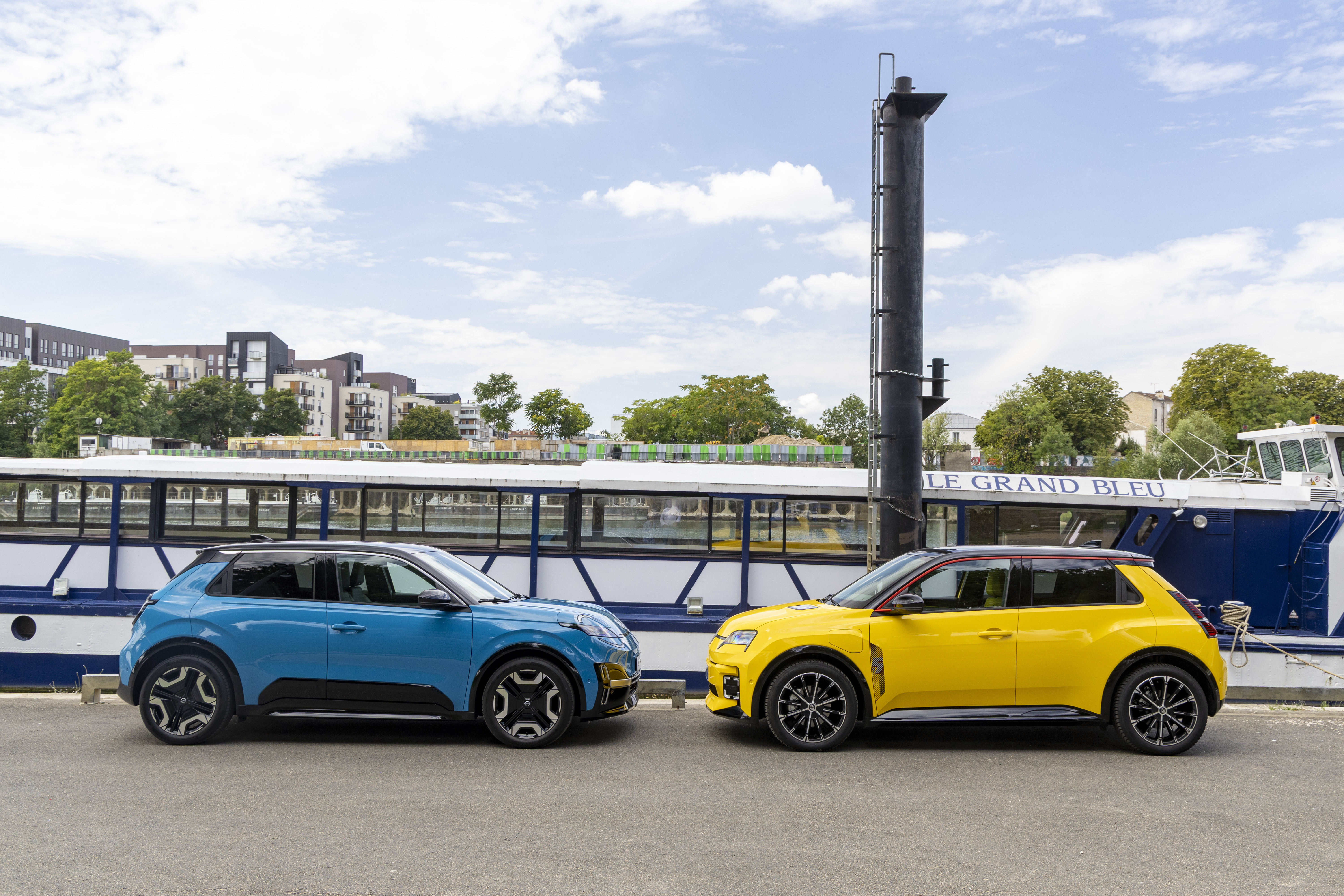 Nissan Micra vs Renault 5 (2025) : 1er match statique entre les ...