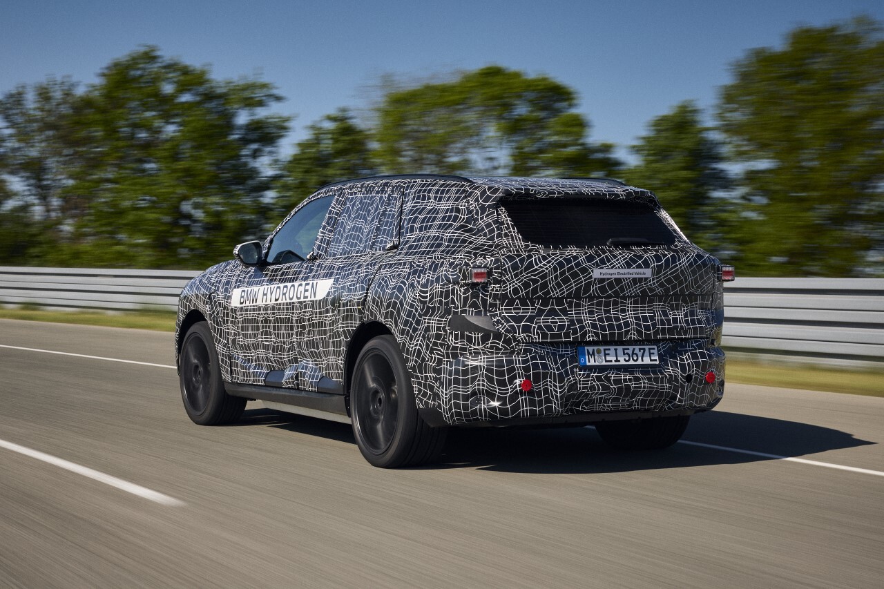 BMW X5 (2026). Le SUV de prochaine génération aura sa version iX5 ...