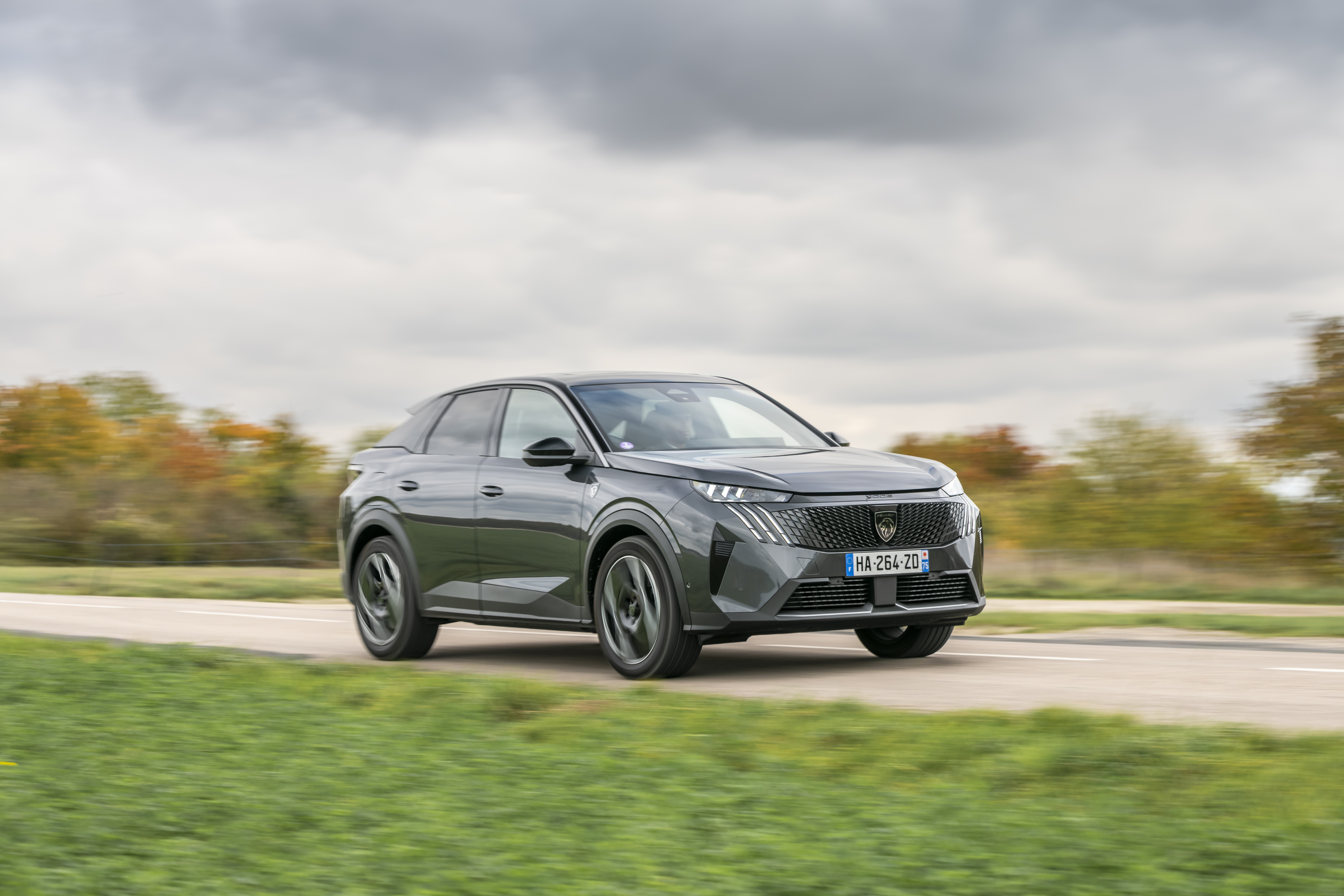 Essai Peugeot 3008 Plug-in hybrid 195 : consommations et autonomie ...