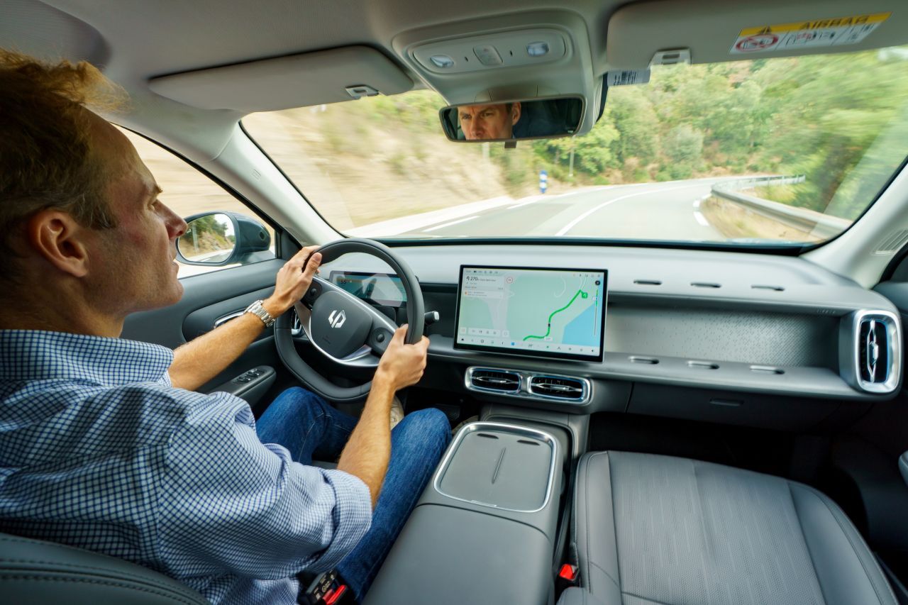 Essai Leapmotor B10. Quelle autonomie réelle pour le SUV électrique ...