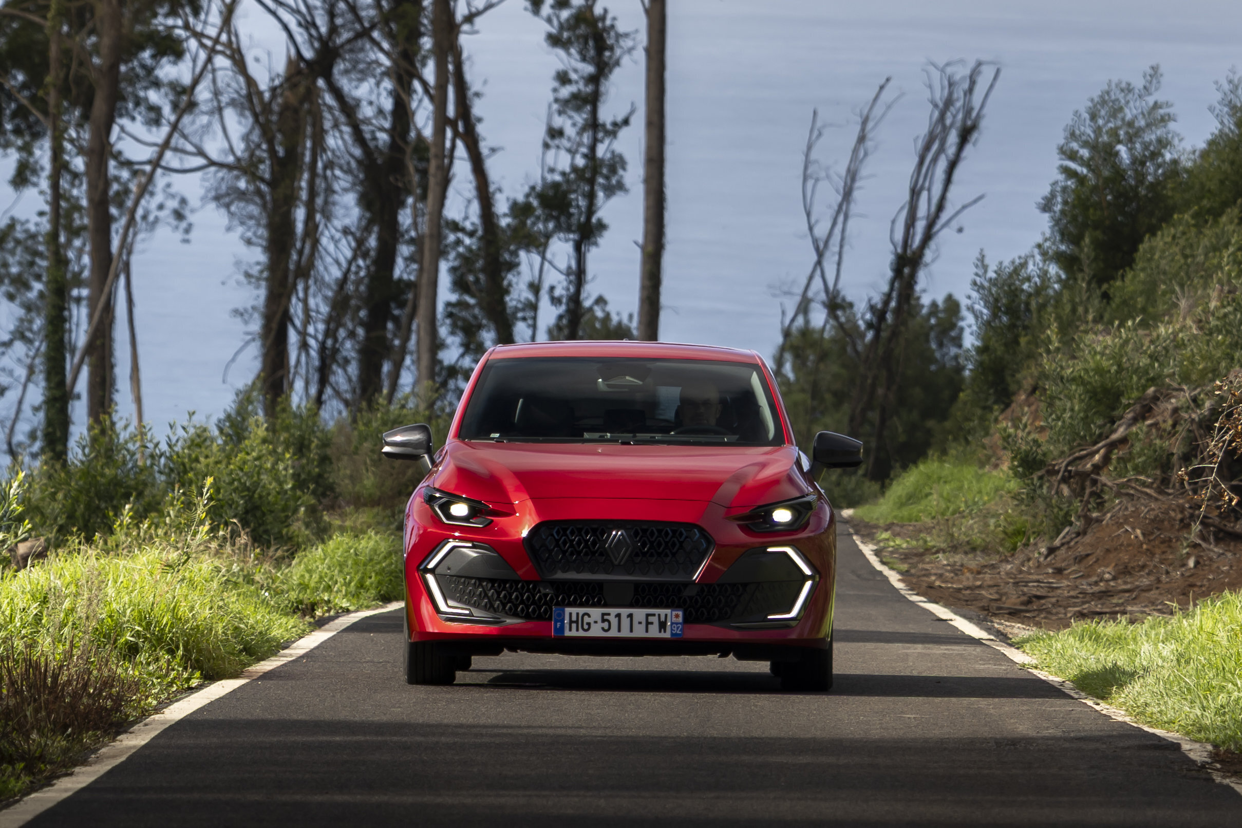 Essai Renault Clio 6 (2025). Que vaut la nouvelle Clio hybride de 160 ...