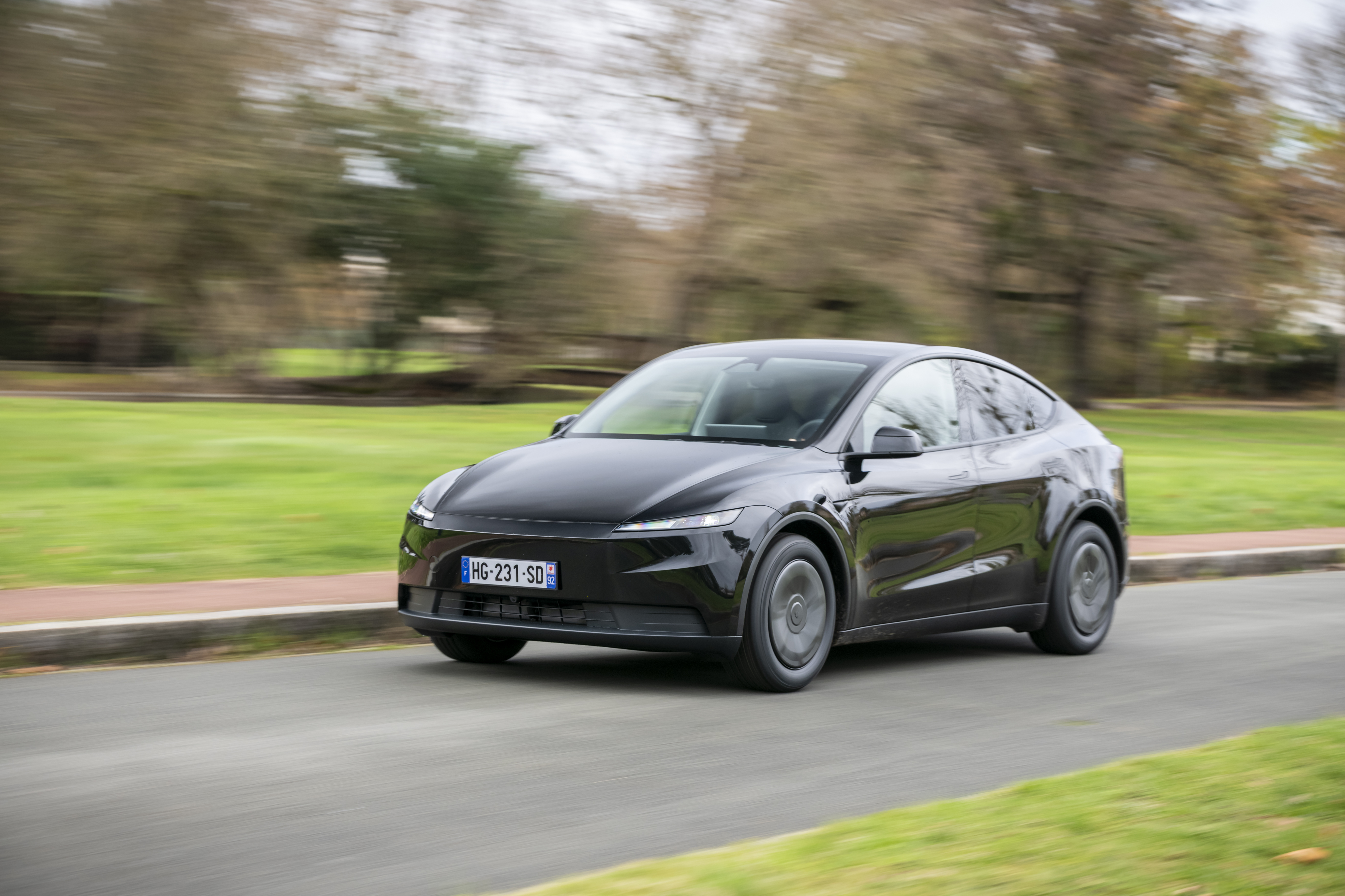 Tesla Model Y : grosse baisse de prix pour le SUV électrique américain ...