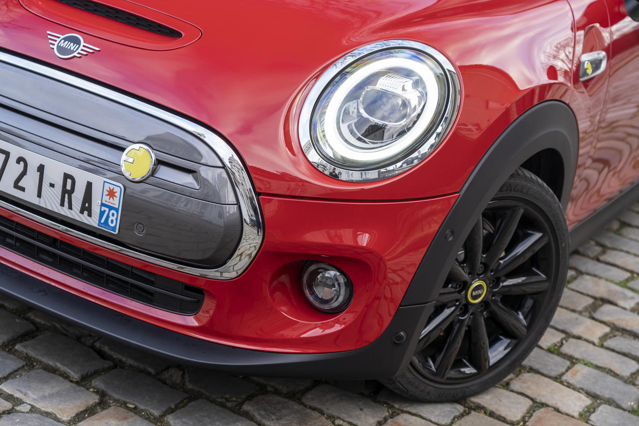 Mini Countryman E et SE (2026) : autonomie en hausse pour le SUV ...