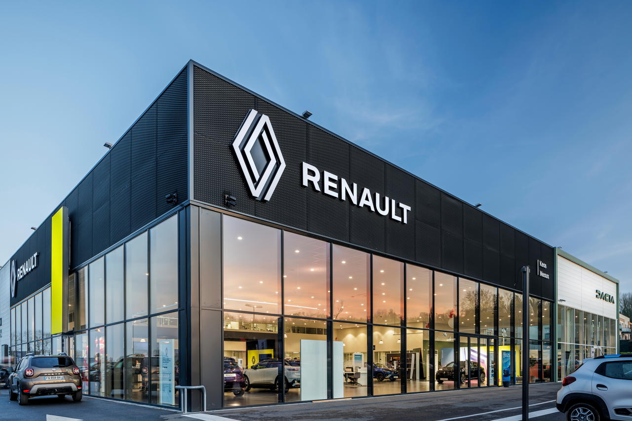 Renault Filante (2026). Le nouveau porte-drapeau mondial de la marque ...