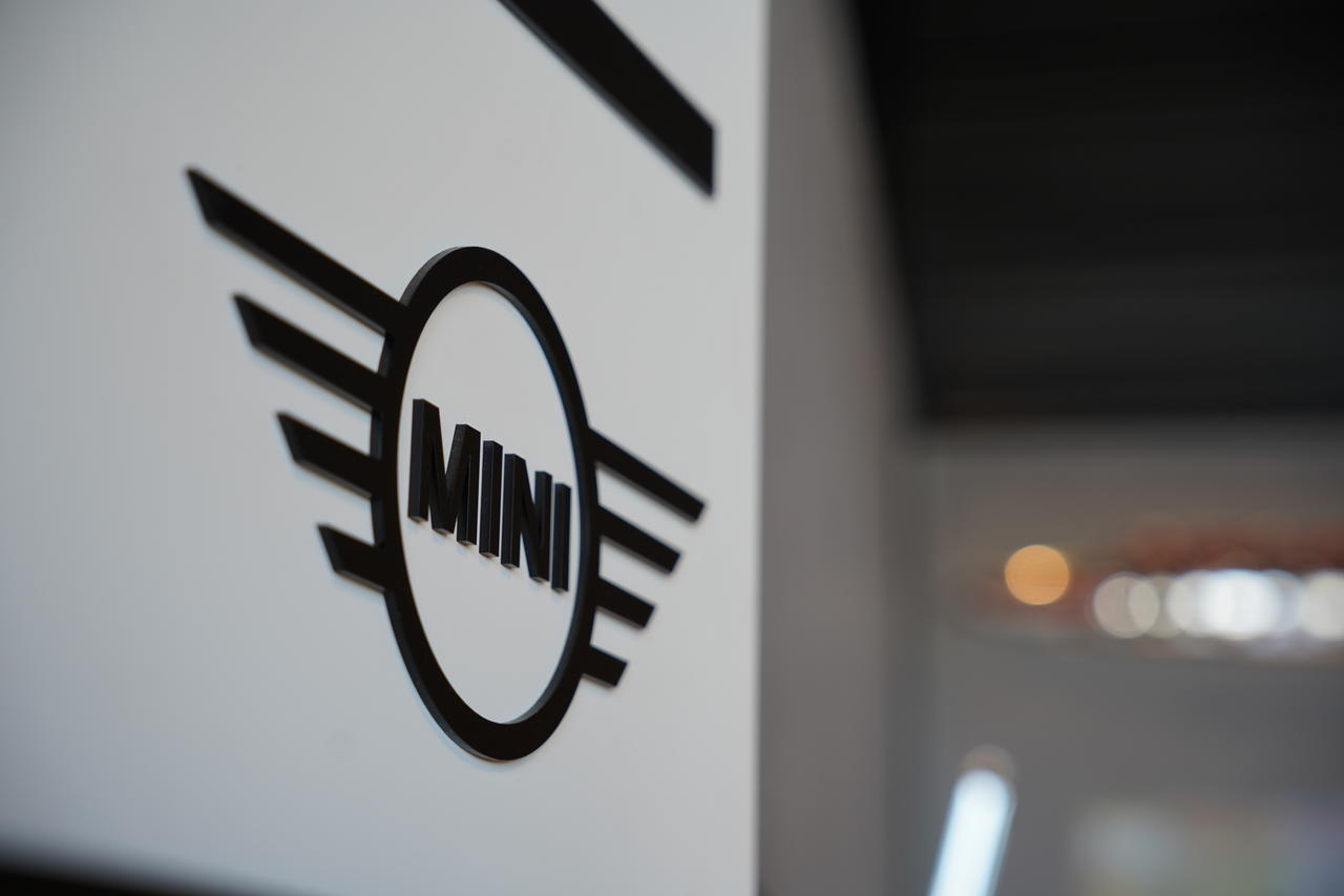 Photo 64 - Mini vs Mini : le choc des générations ! - L'argus