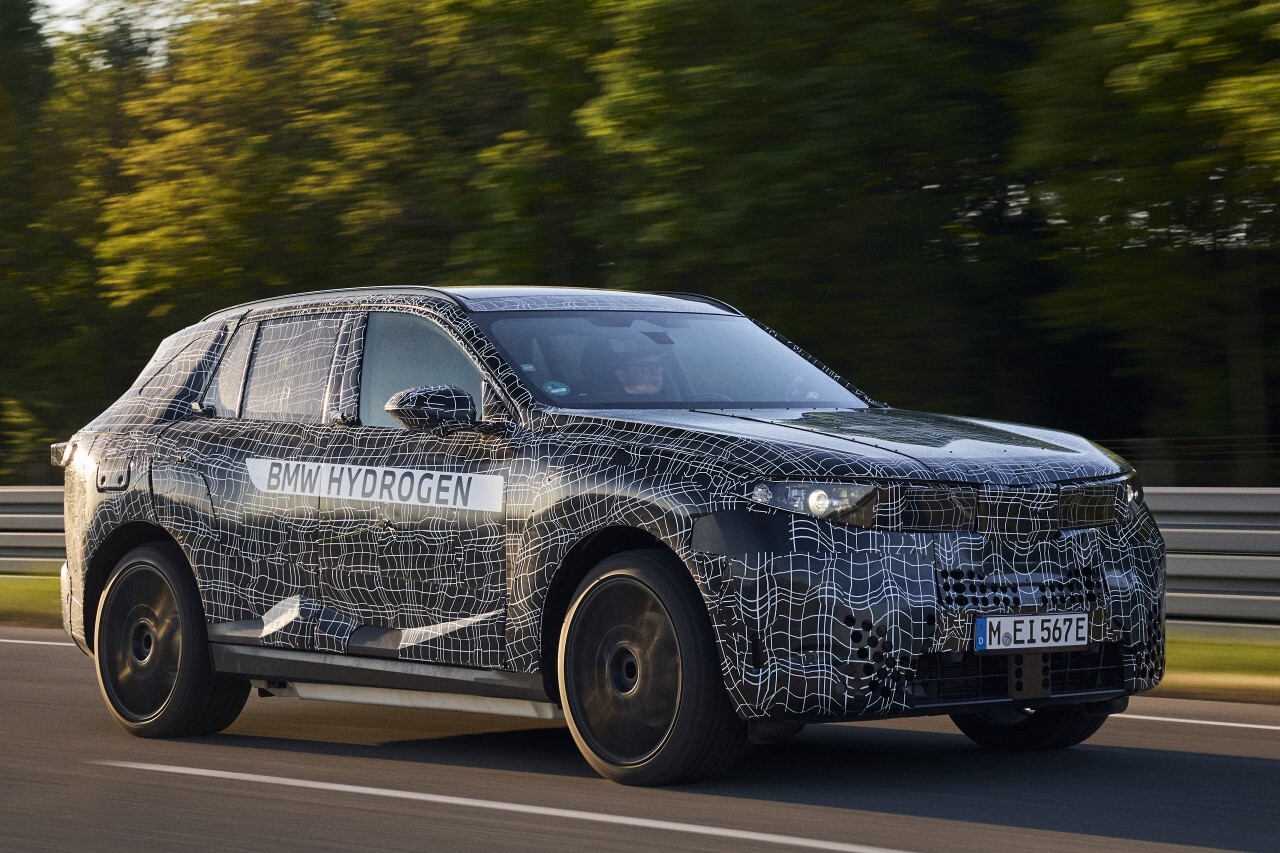 BMW X5 (2026). Le SUV de prochaine génération aura sa version iX5 ...