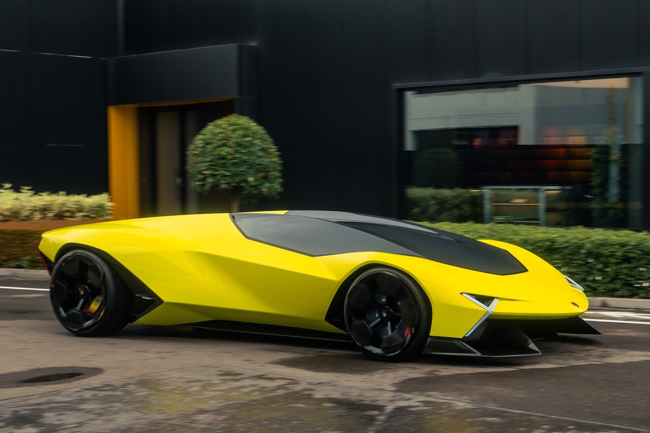 Photo 7 - Rezvani Dark Knight (2025). Quand le Lamborghini Urus se ...