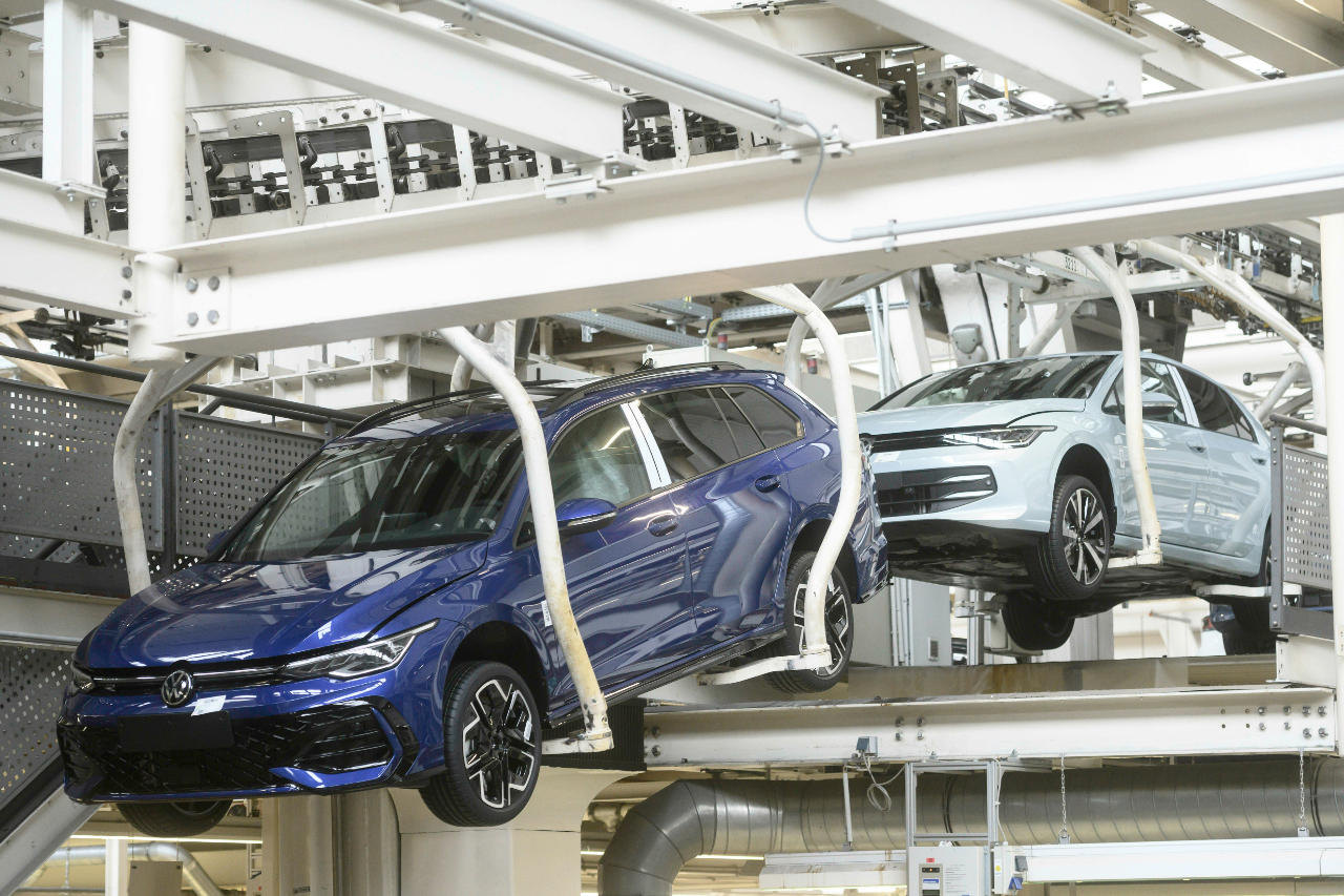 Stellantis se joint à Renault et Volkswagen pour soutenir la voiture ...