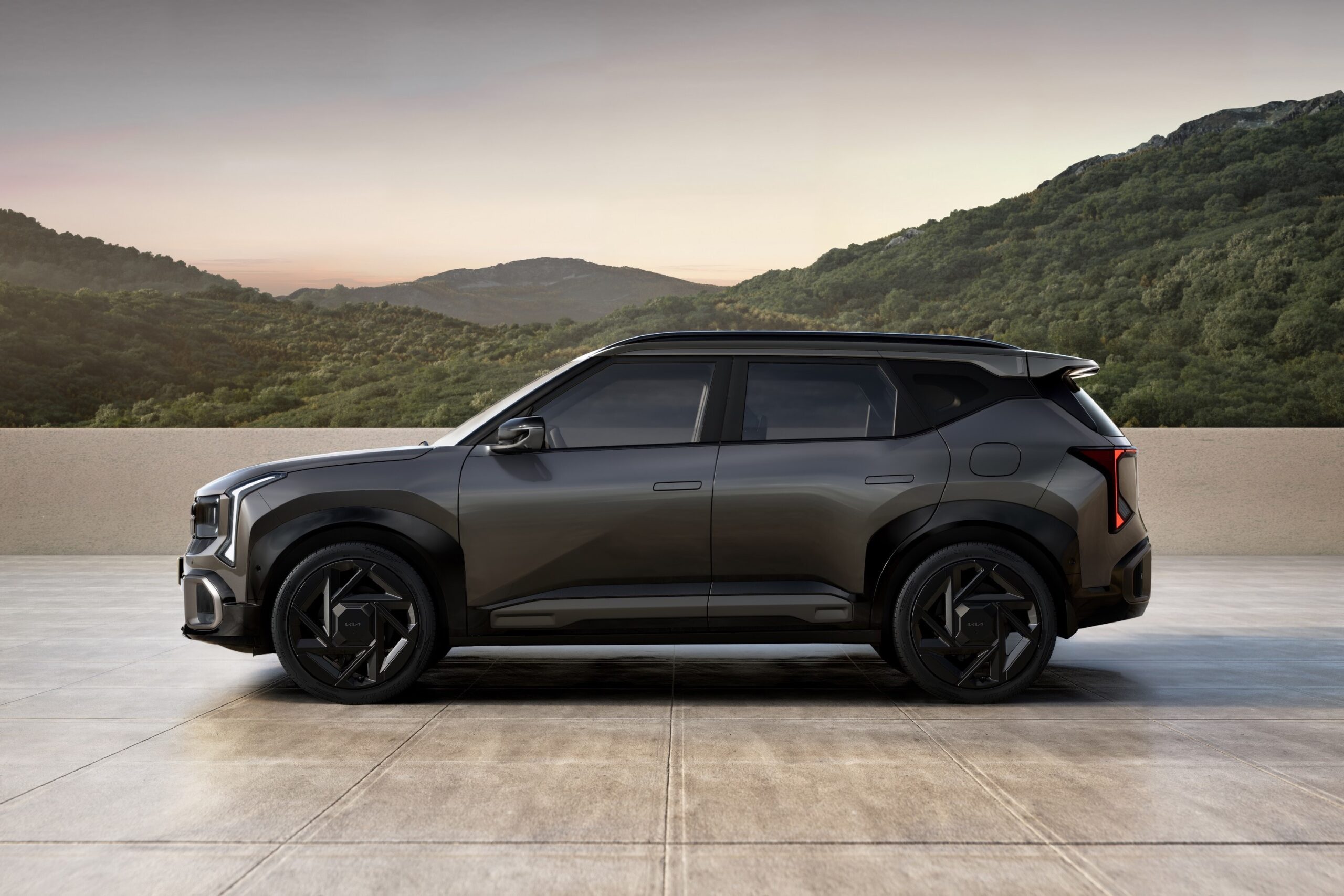 Photo 1 - Nouveau Kia Sportage (2025). Le SUV hybride restylé arrive en ...